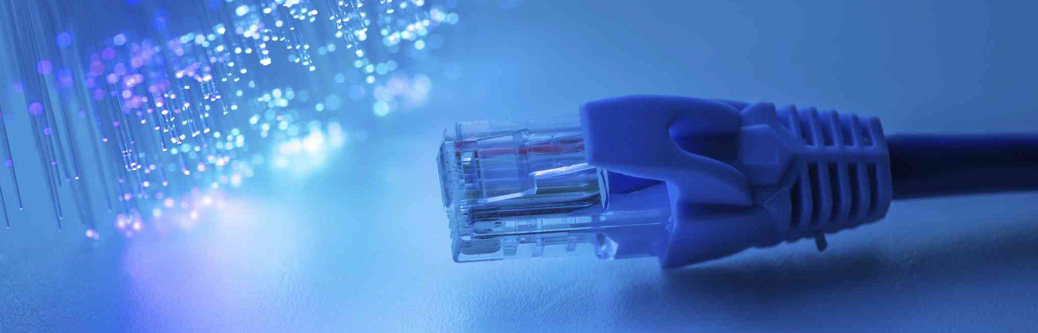 What Are the Differences and Similarities Between Cat5E and Cat6 Cables?